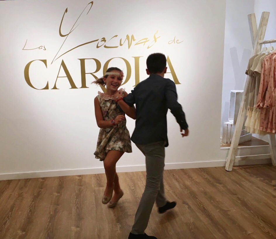 - QUIENES SOMOS - Las Locuras de Carola